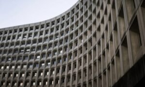 Determine Rental Value: Market Analysis & HUD Standards